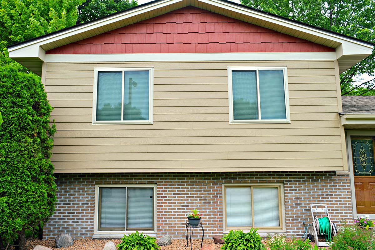 Lindsay | Vinyl Replacement Windows