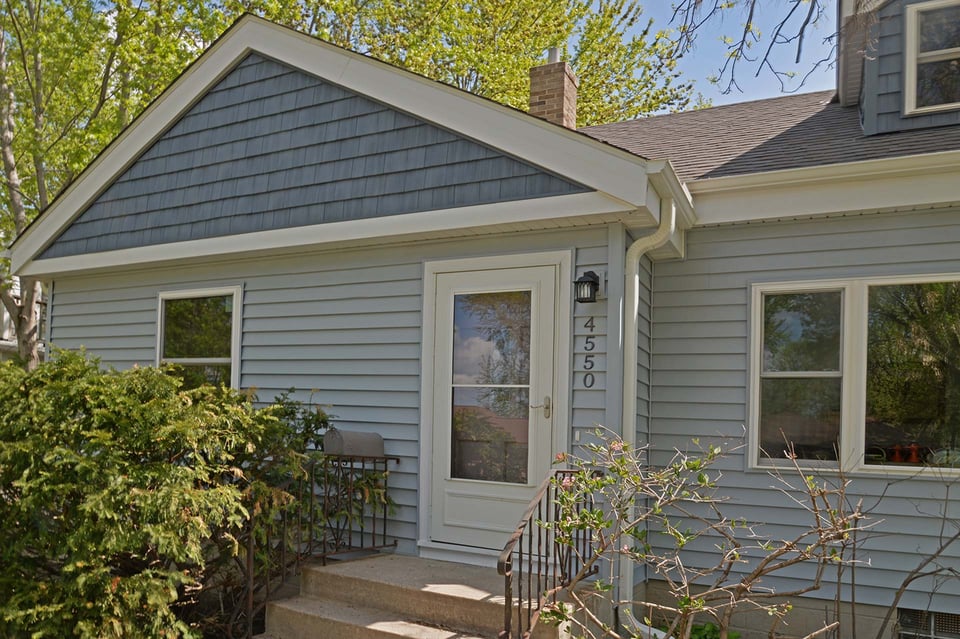 Lindsay | Vinyl Replacement Windows