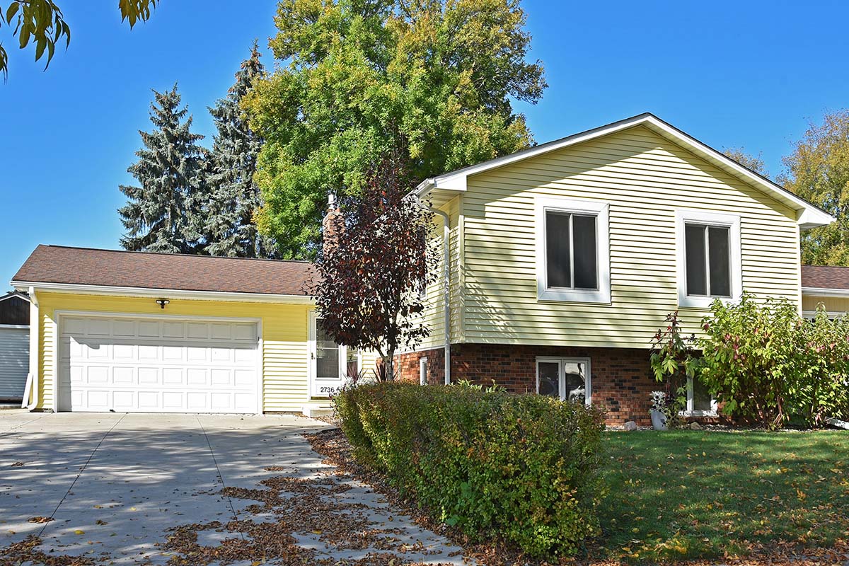 Exterior Remodeling Ideas | Roofing Siding Windows Project Photos Gallery